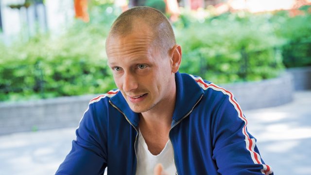 Kertépítő lett Csillagkút maffiavezére - Story