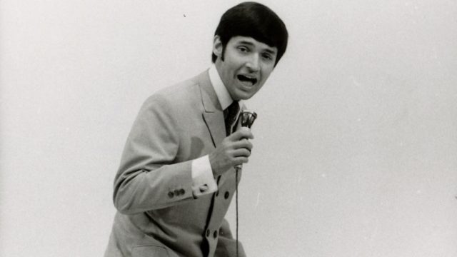 Poór Péter – Élő adásban akadt be a mikrofonzsinórja - Story