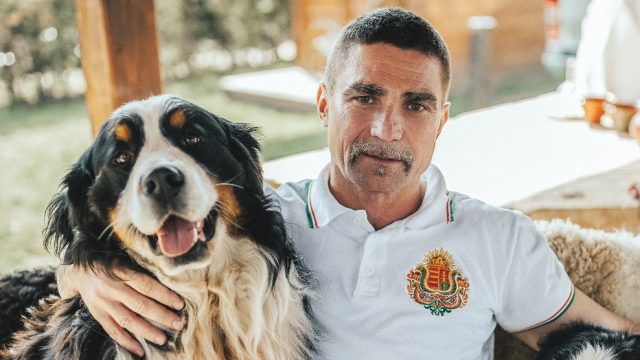 Ambrus Attila: "Ha megfutamodom, körberöhögnek, ha visszaütök ...