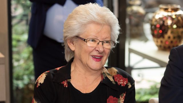 Kertész Zsuzsa – Egy évvel fiatalabb lett! - Story