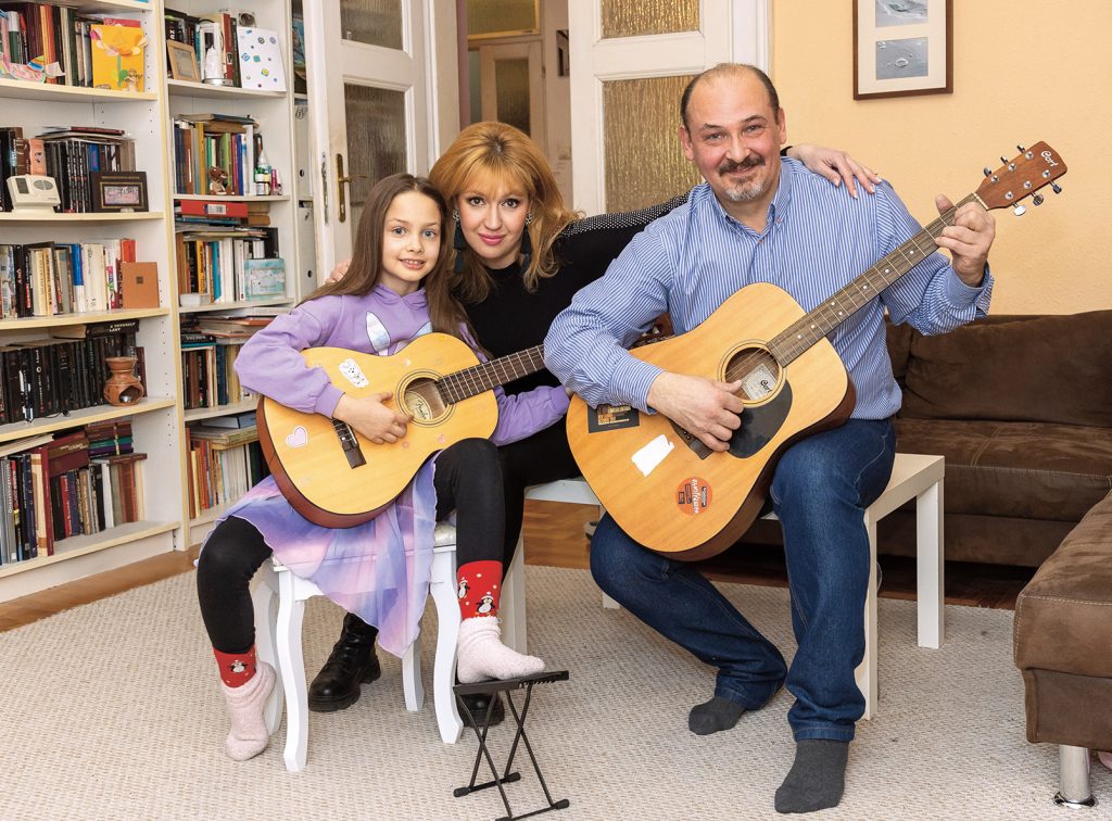 A Drága örökösök féltékeny étteremtulajdonosa a valóságban is nyomozott ...