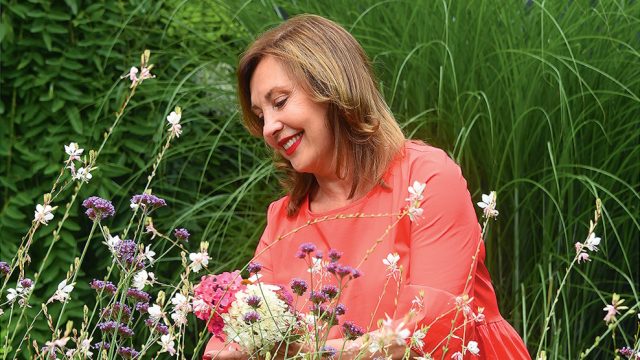 Rost Andrea kertje éppen olyan, mintha egy mesébe csöppenne az ember ...